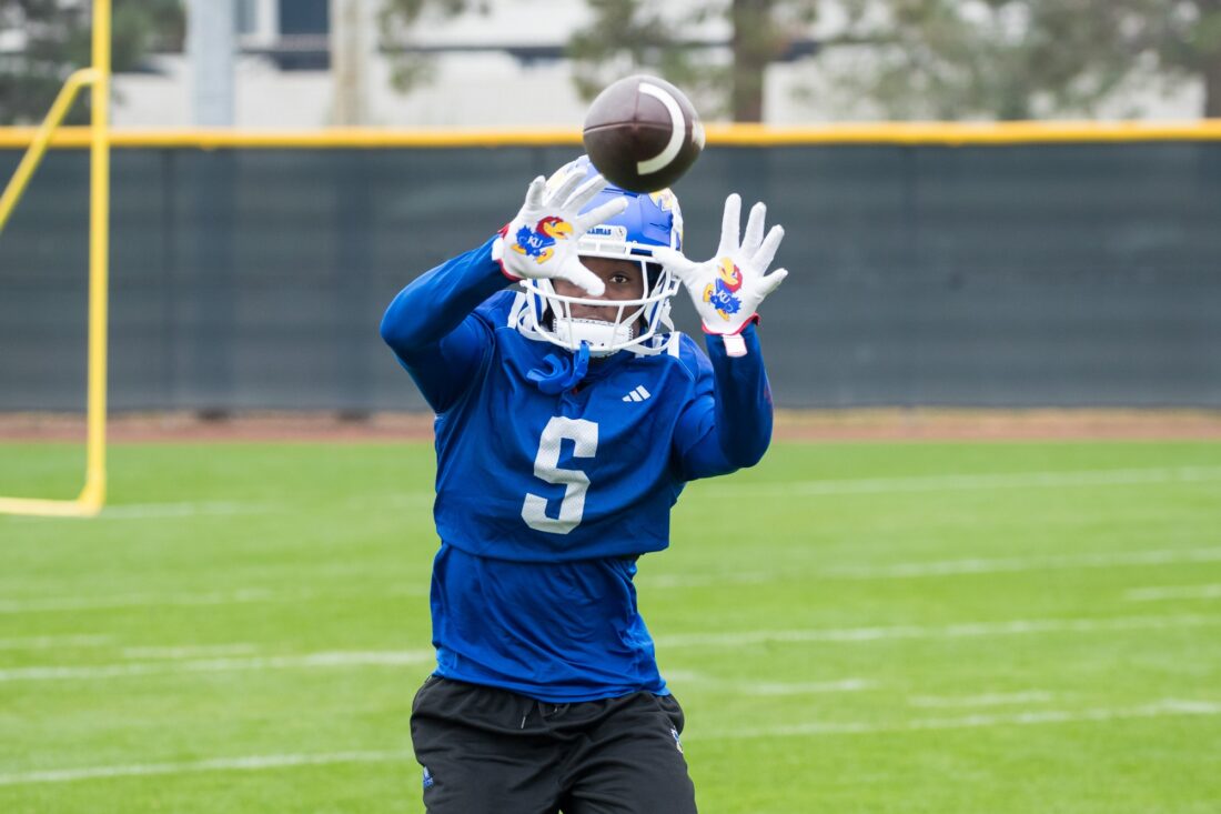 Photo Gallery: KU holds Christmas Eve practice in Arizona | News ...